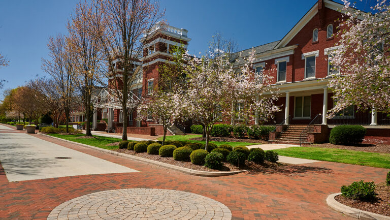 UNCG admissions goes virtual | UNC Greensboro