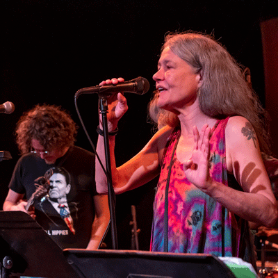 'Deadhead Social Science' released as e-book | UNC Greensboro