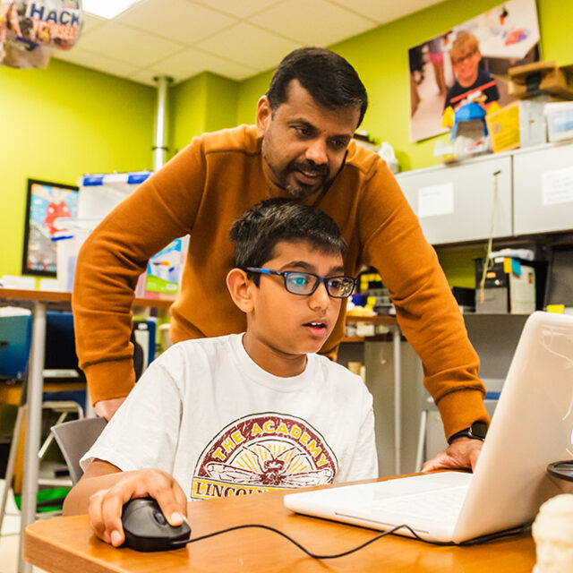 Science Everywhere Returns with a Bang - UNC Greensboro