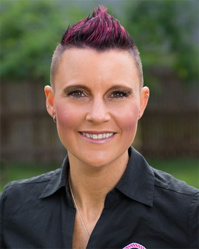 Jennifer Ball's Instagram, Twitter & Facebook on IDCrawl