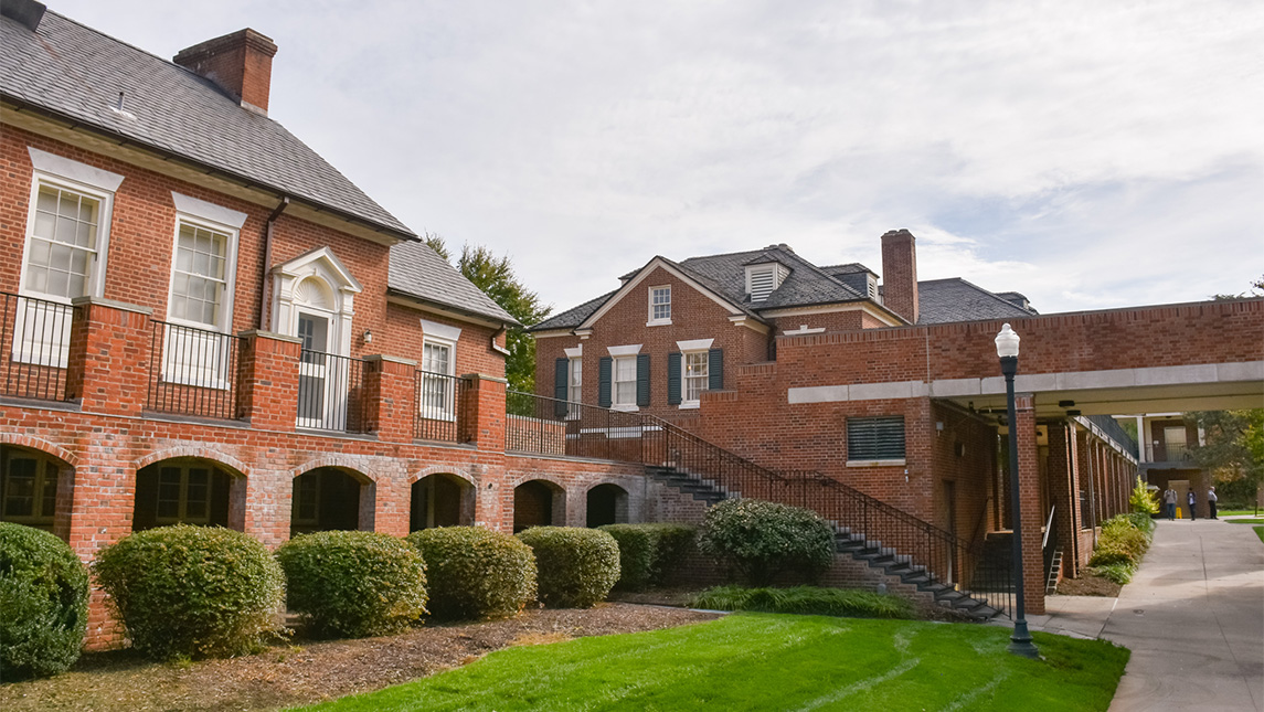 Information About the Faculty Realignment Incentive Program | UNC Greensboro