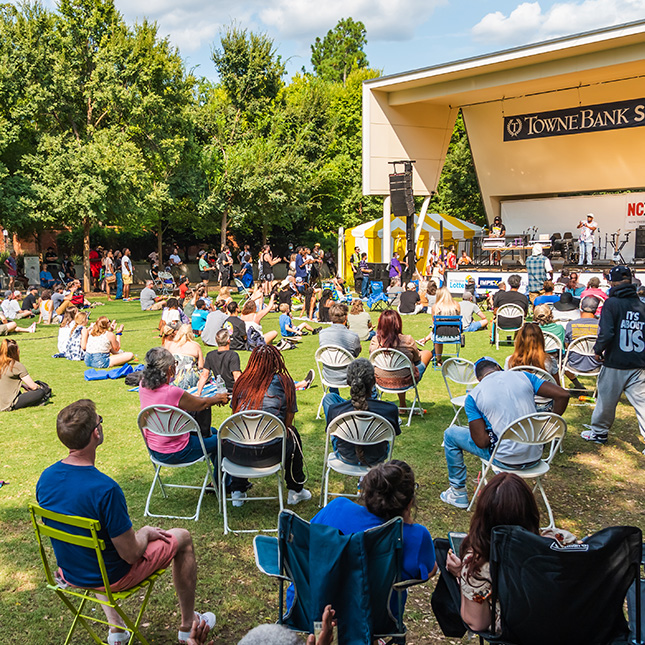 Spartan Summer Excursions: Date Night (or Day) Ideas | UNC Greensboro