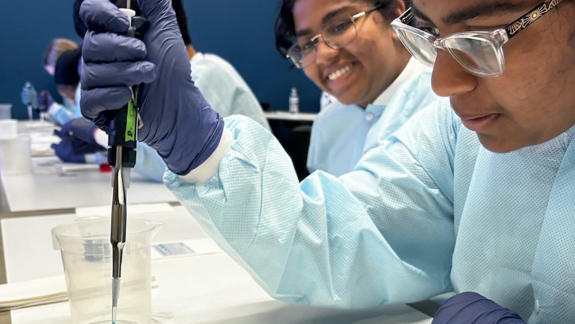 High School Students Experience Hands-On Science at UNCG | UNC Greensboro