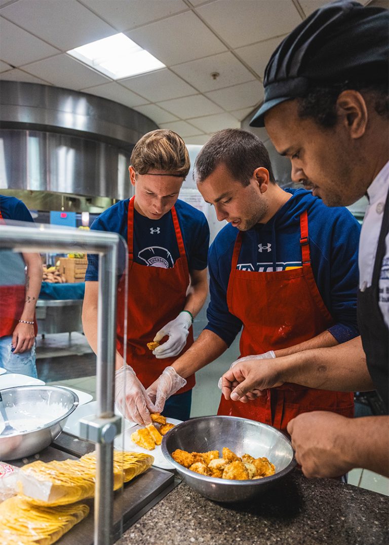 Frying Up a Good Time in the 'Battle of the Chefs' Showdown | UNC ...